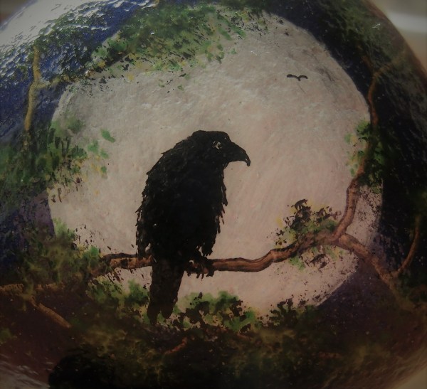 Helvegen – RAVEN MOON